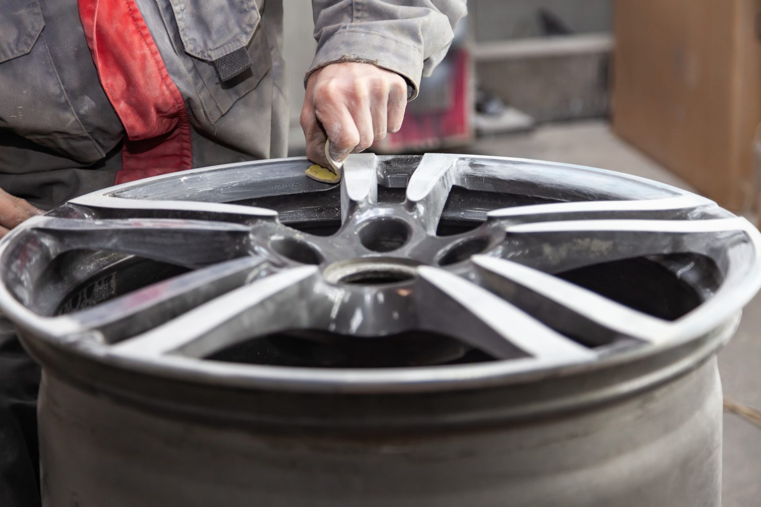 What is alloy wheel refurbishment? - Scuff Doc